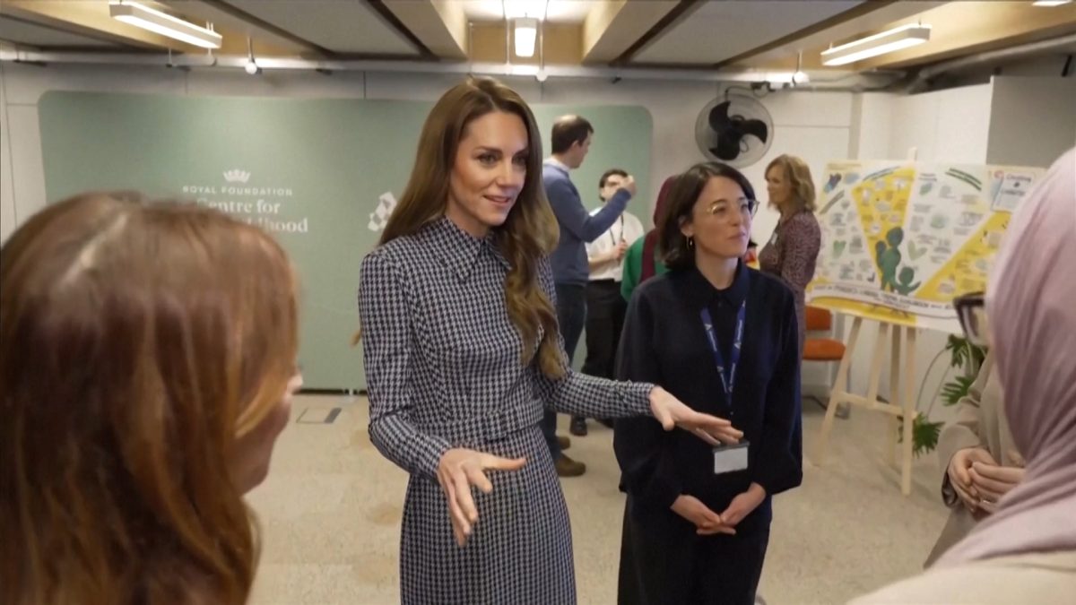 La principessa Kate in visita alla fondazione per la salute mentale ...